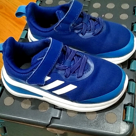 adidas | Shoes | Adidas Sneakers 9c | Poshmark